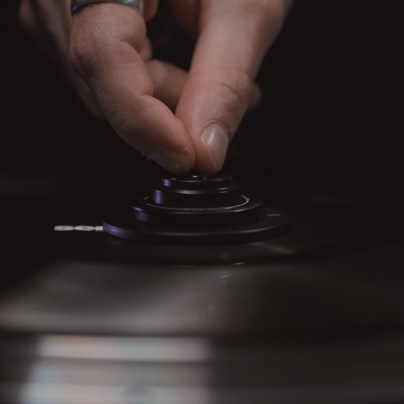 PLX-CRSS12 - Professional direct drive turntable with DVS control ...